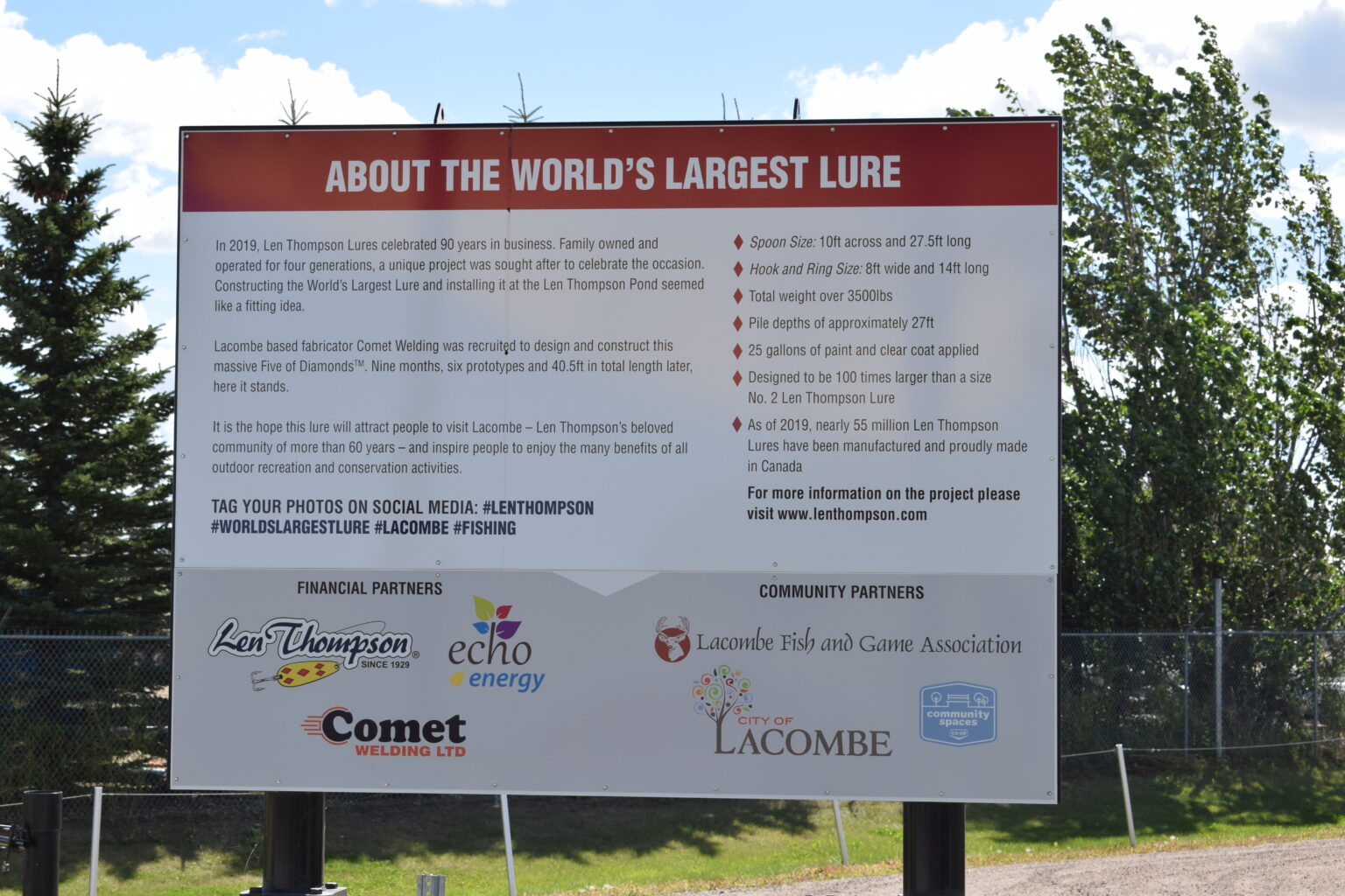 The world's largest fishing lure | Home